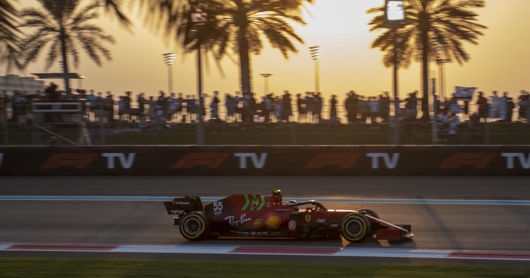 What time does the title-deciding F1 Abu Dhabi GP start? | RacingNews365