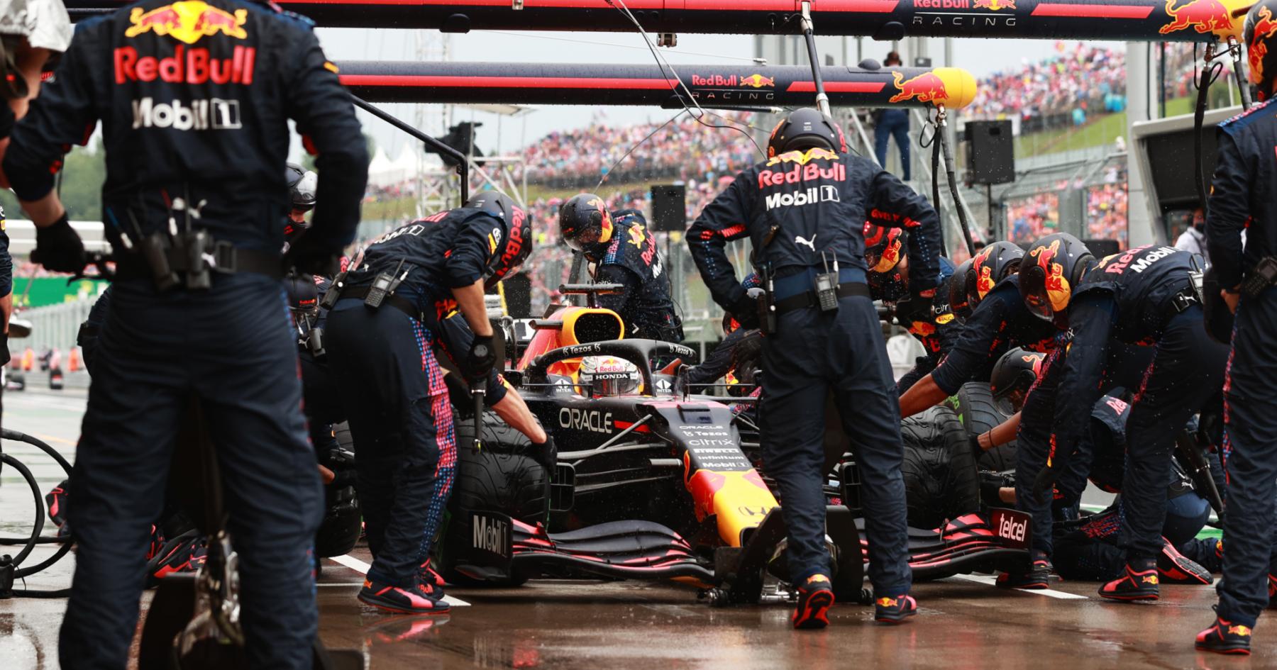 Red Bull poach another Mercedes senior engineer | RacingNews365