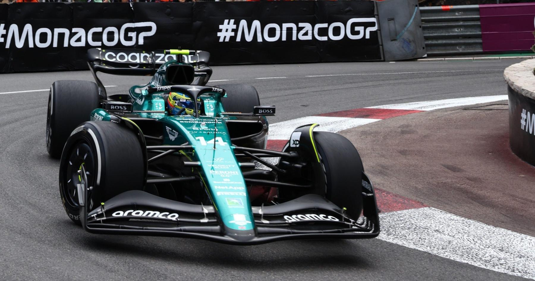 Aston Martin verklaart opvallende pitstop Alonso | RacingNews365