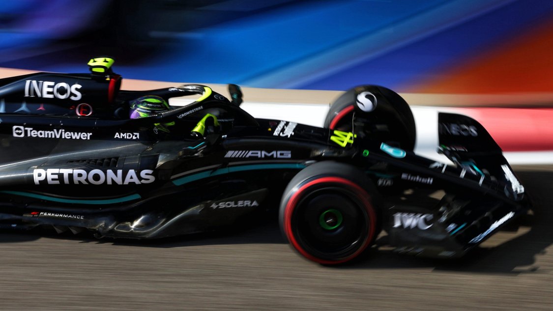 Hamilton contrasts Russell point over potential F1 reversed grids ...