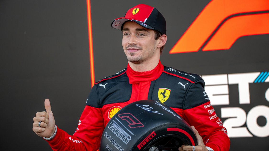 Italiaanse media kleuren rood: "Ferrari, geloof erin!" | RacingNews365