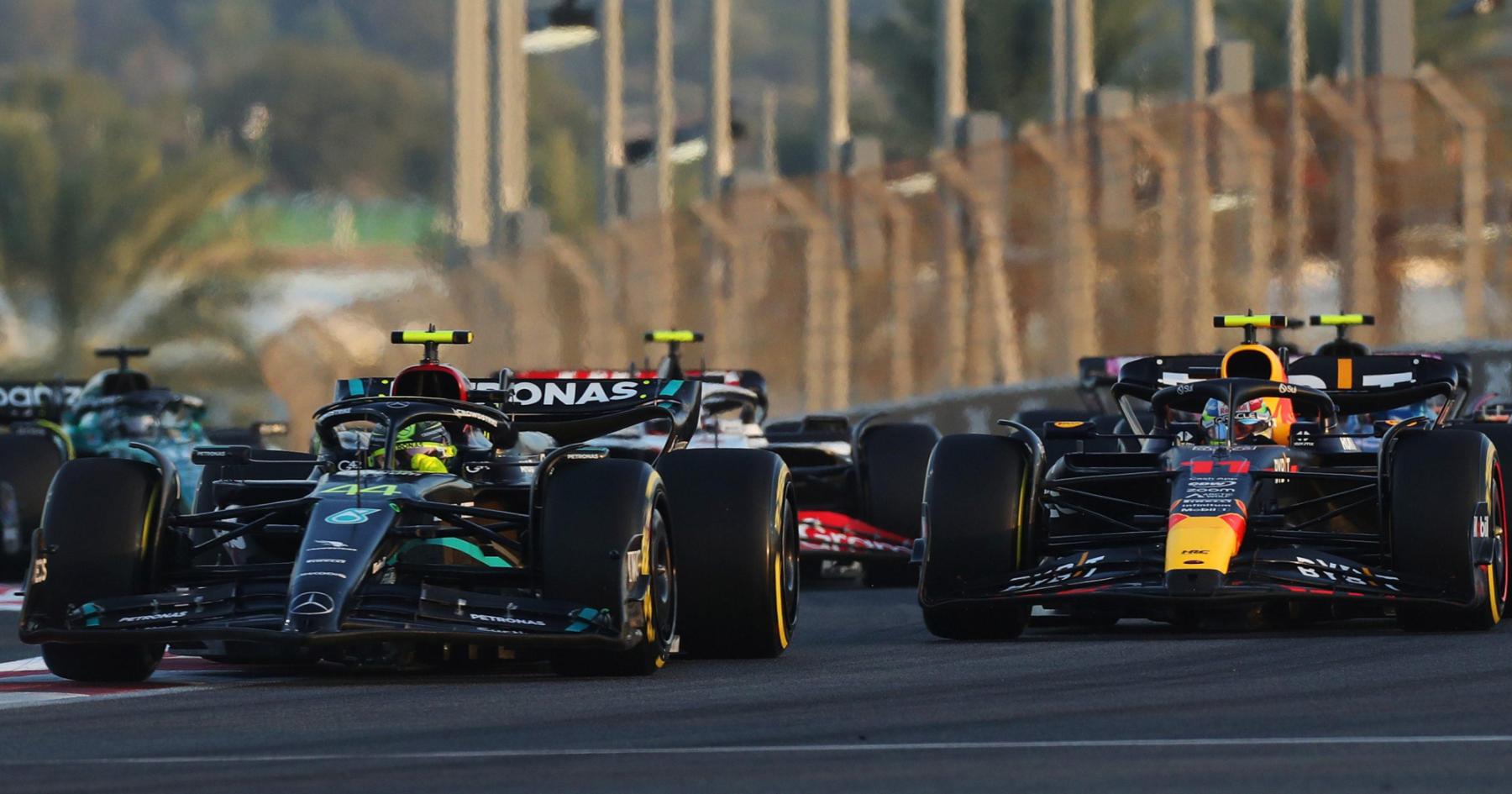 Stewards roepen alle tien F1-teams op het matje na opvallende vergrijpen | RacingNews365