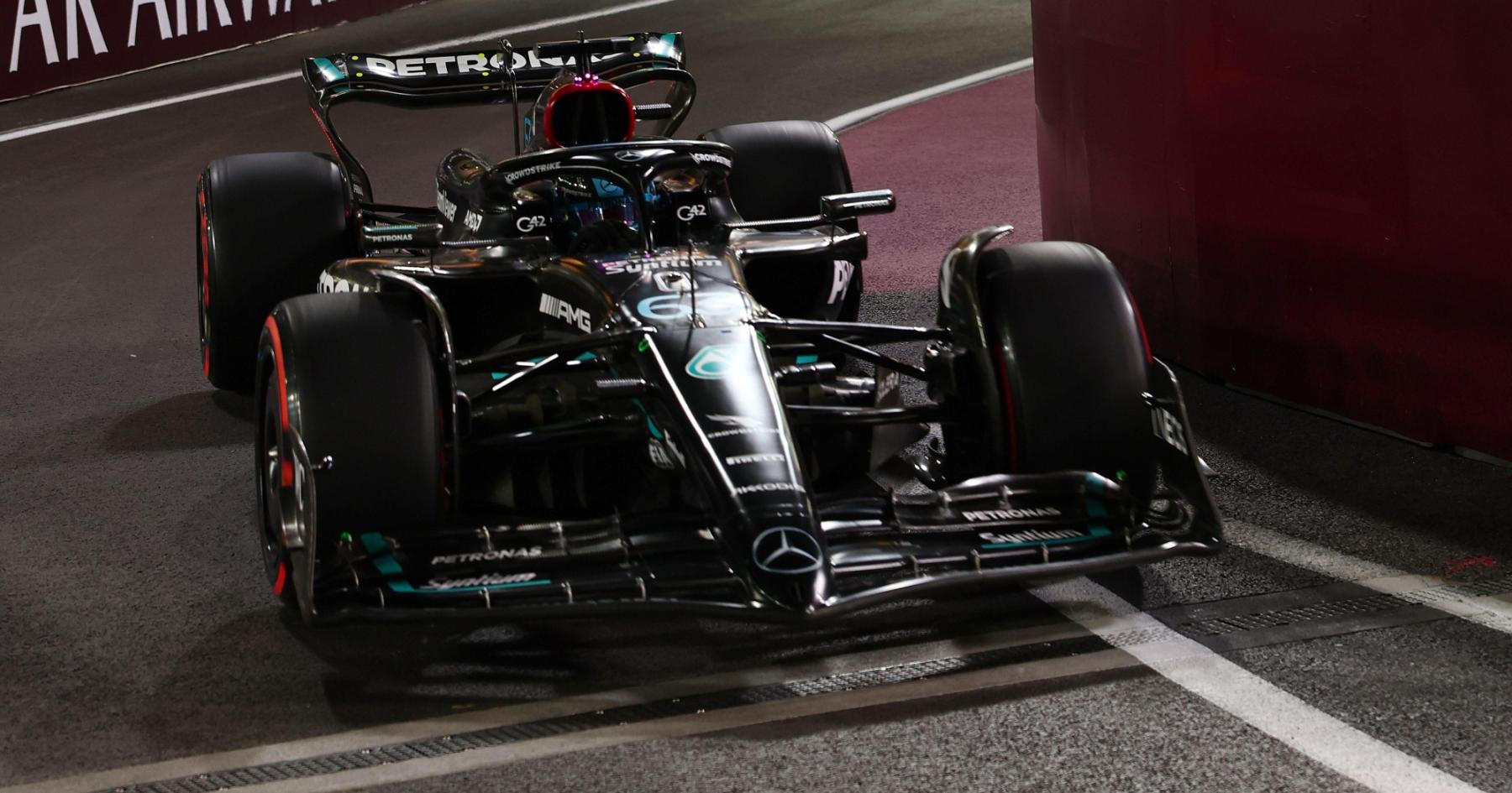 Wolff velt schoorvoetend oordeel over incident Verstappen vs. Russell | RacingNews365