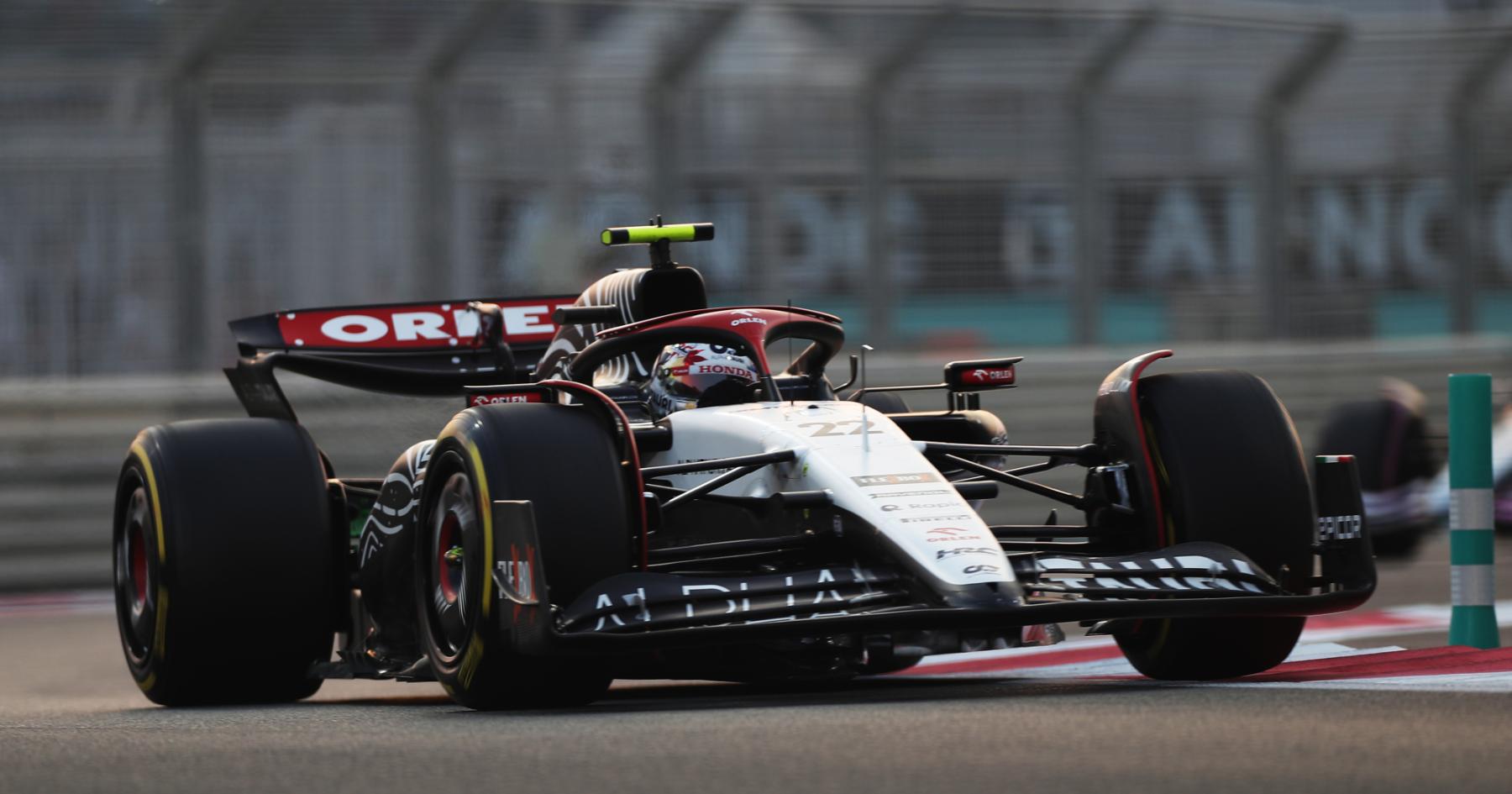 Tsunoda's 'nice touch' performance earns Horner praise | RacingNews365