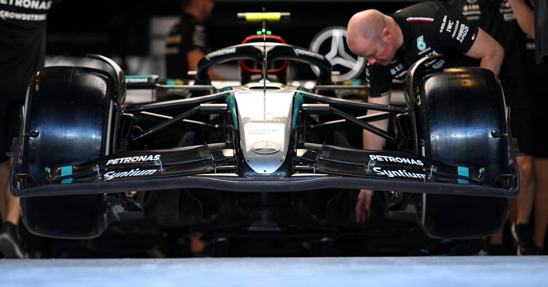 Stewards vellen oordeel over incident tussen Hamilton en Norris | RacingNews365