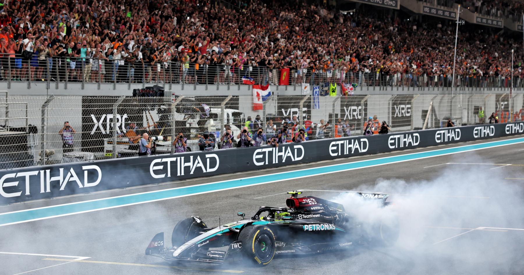 Hamilton reunited with legendary Mercedes F1 cars | RacingNews365