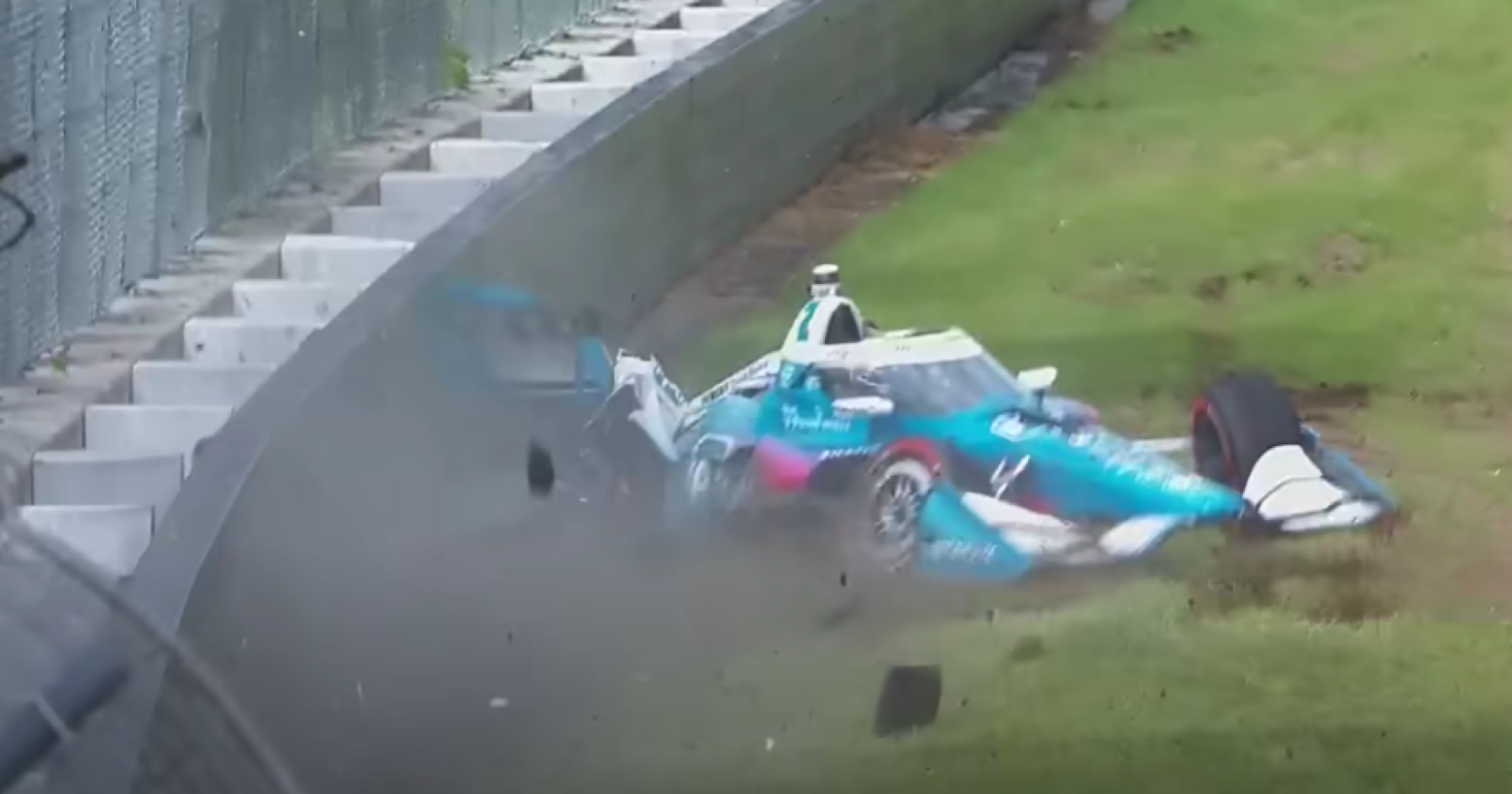 Video: enorme crash tijdens kwalificatie IndyCar | RacingNews365