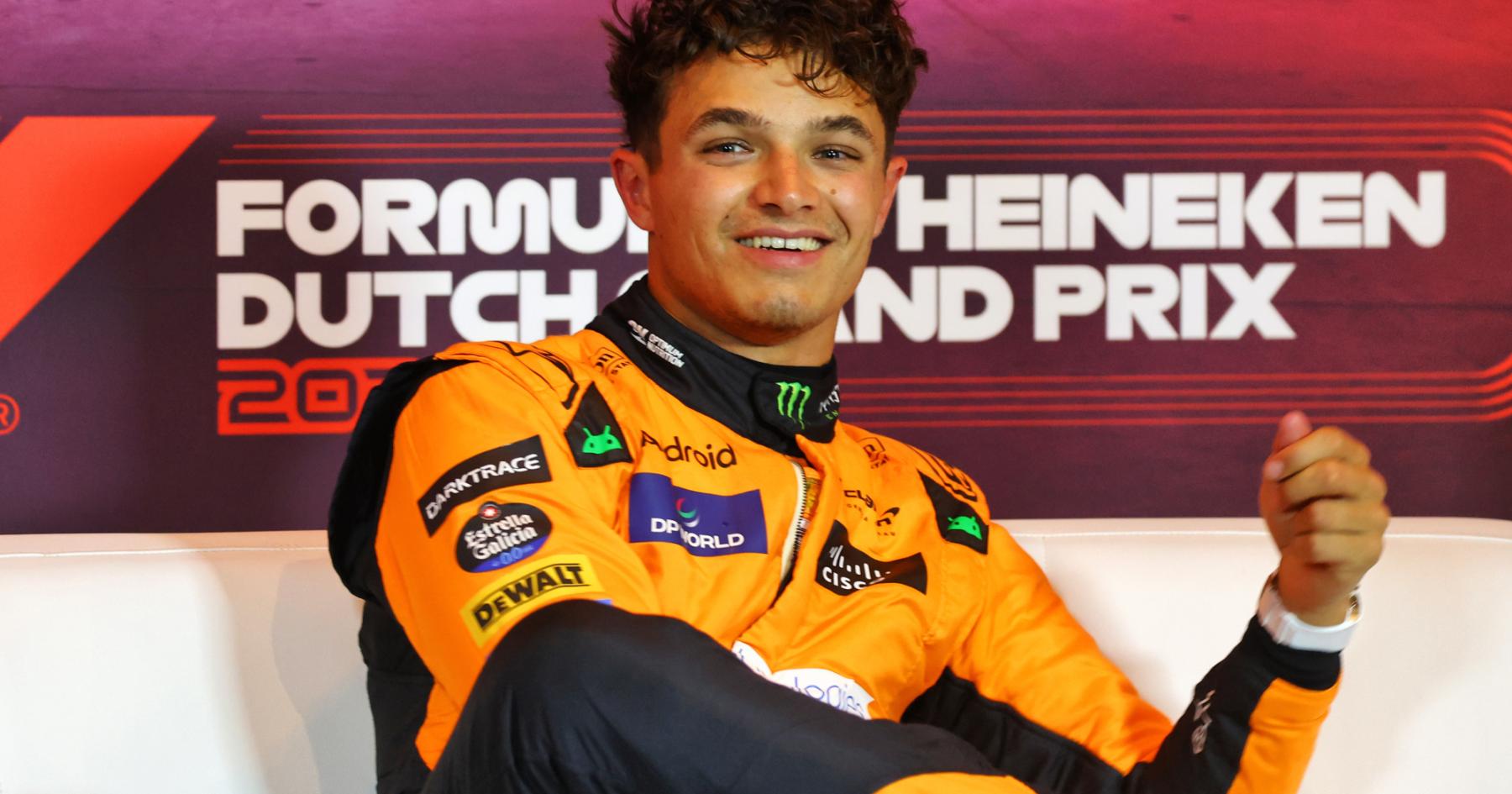 Norris rekent zich nog niet rijk: "Stom om aan titelstrijd met Verstappen te denken" | RacingNews365