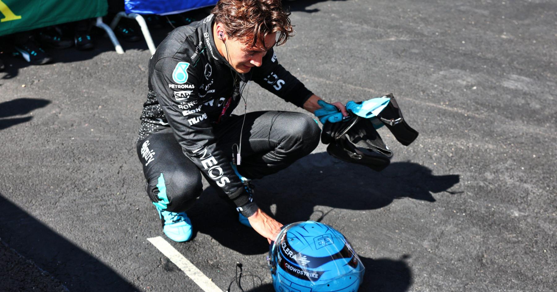 Brundle zag 'mooiste F1-zege' Russell in rook opgaan: "Dit kan niet ...