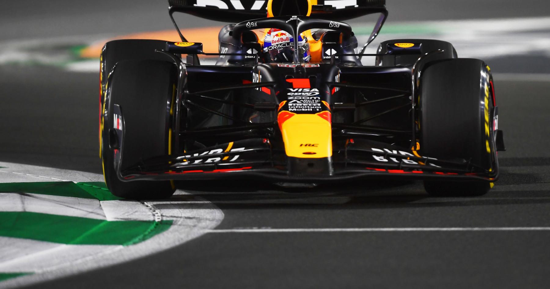 Verstappen doet oproep aan Red Bull na nieuwe zege: "Nu rust in de tent" | RacingNews365