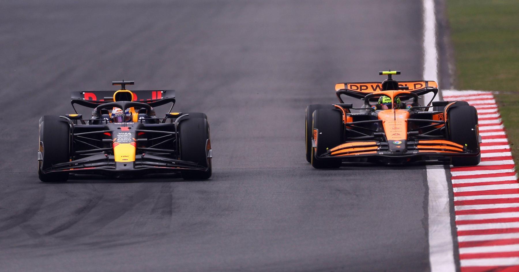 Brundle adviseert Norris in strijd tegen Verstappen: "Dat beter onder controle houden ...