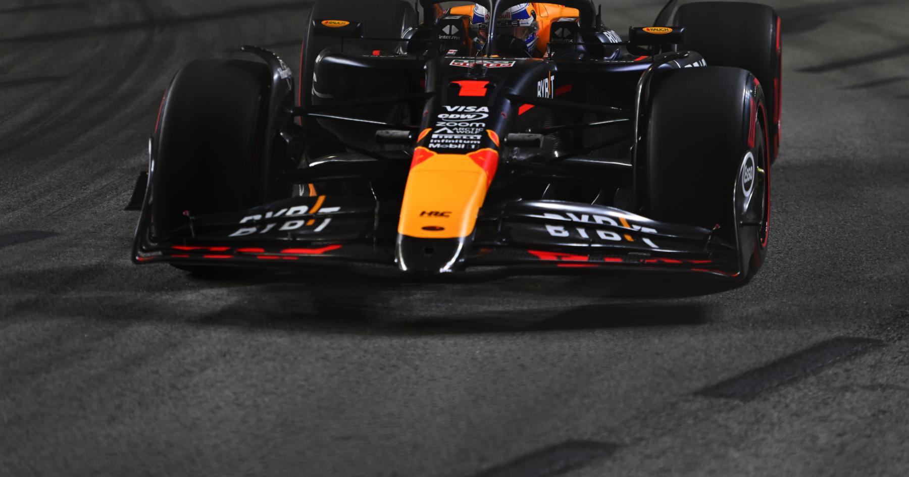 Data tonen aan: Alarmbellen gaan af bij Verstappen en Red Bull | RacingNews365