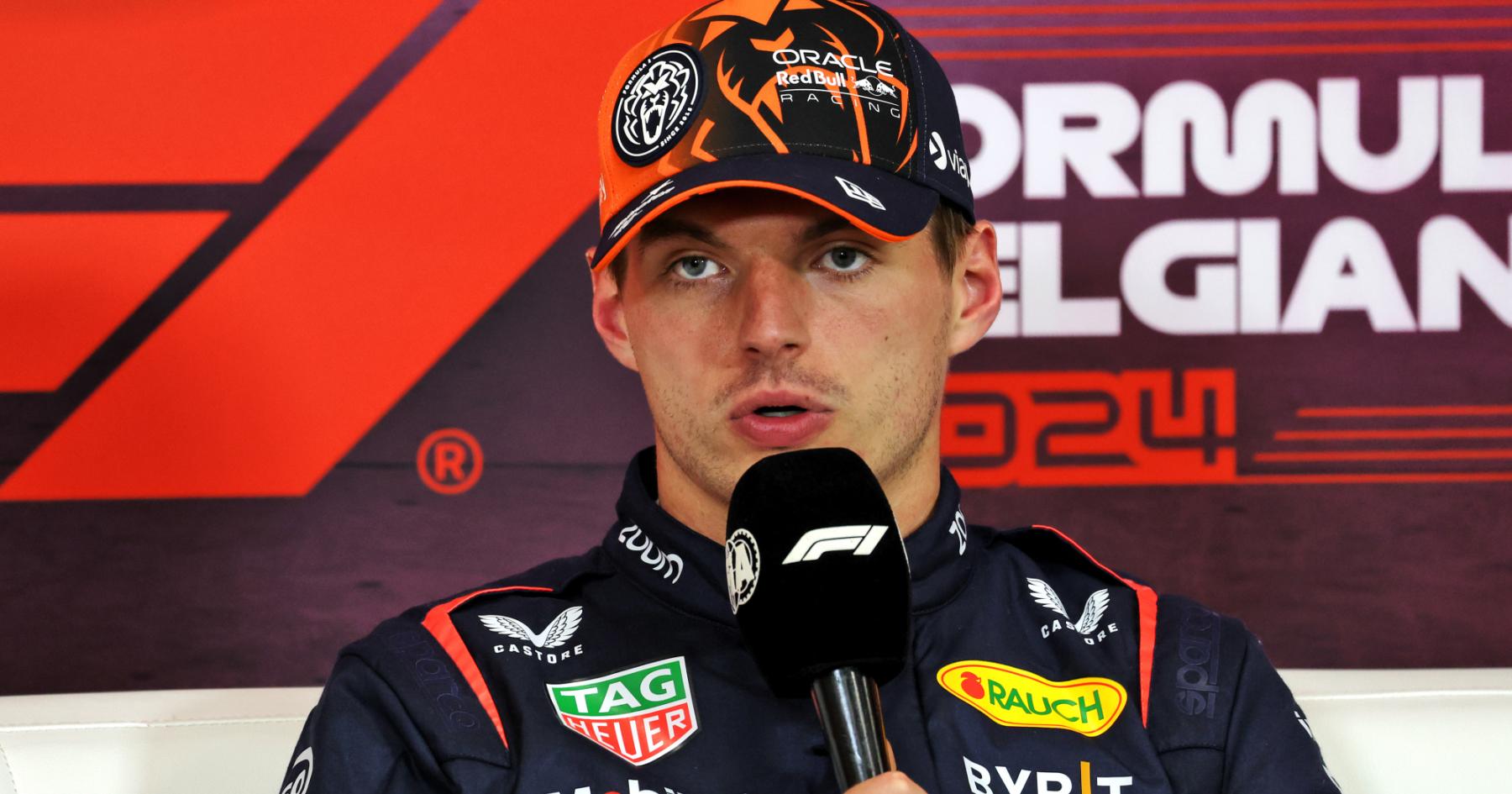 Verstappen deelt zorgelijke boodschap over mogelijke strijd met McLaren | RacingNews365