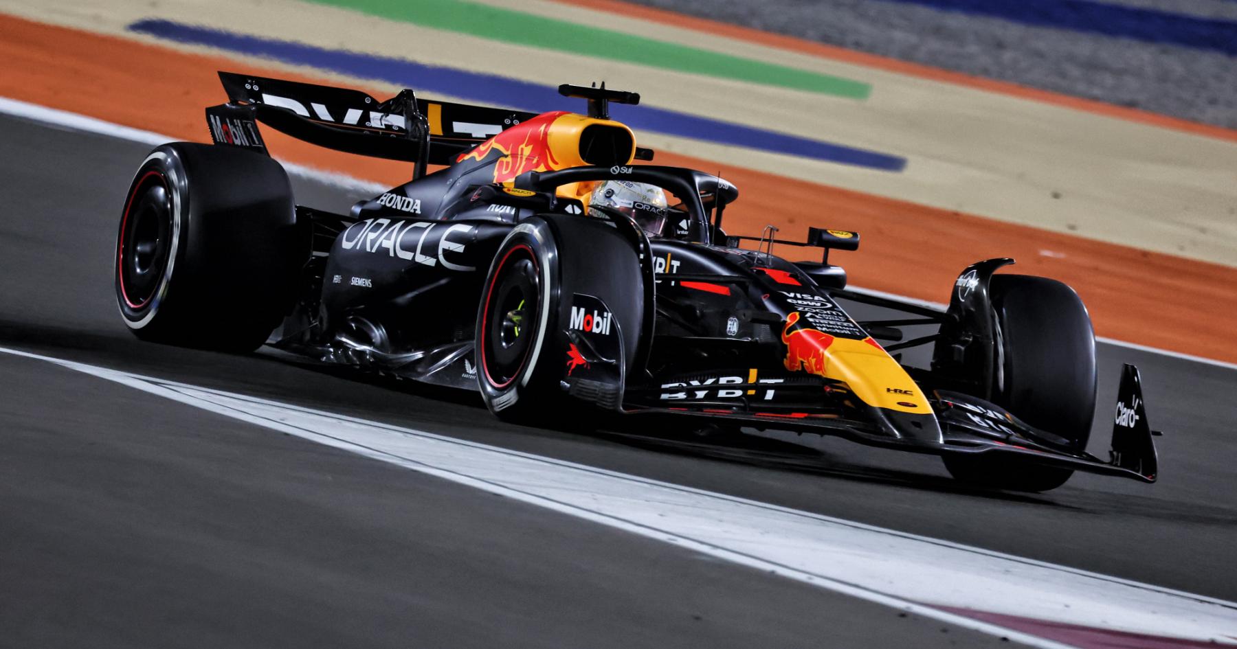 Live reacties na teleurstellende tweede training voor Verstappen in Abu Dhabi | RacingNews365