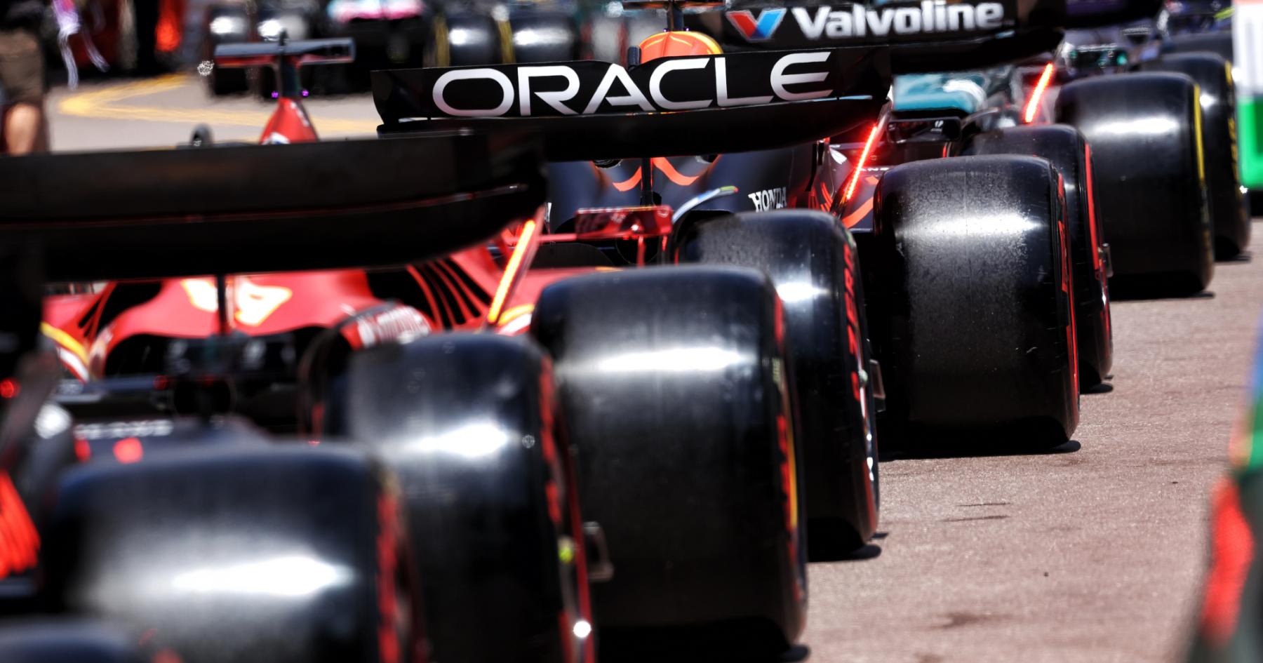 Poll: Should F1 drivers be able to change tyres during a red flag ...