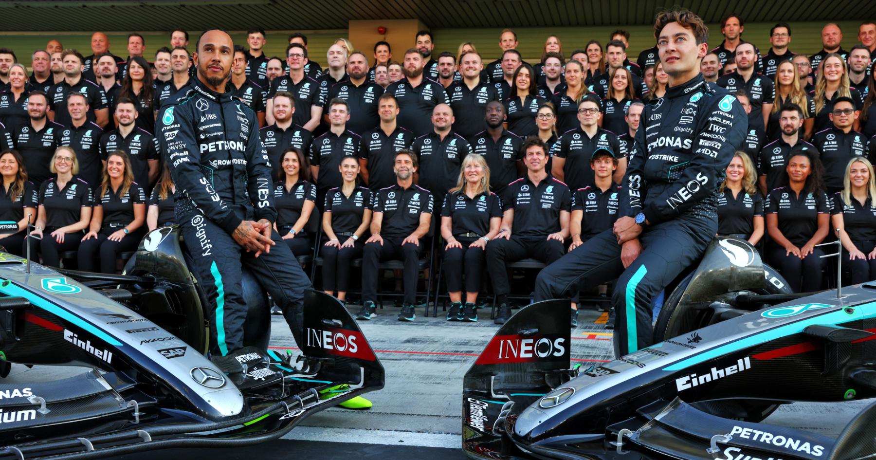 Mercedes velt hard oordeel over eigen optreden: "Wil dit niet herhalen" | RacingNews365