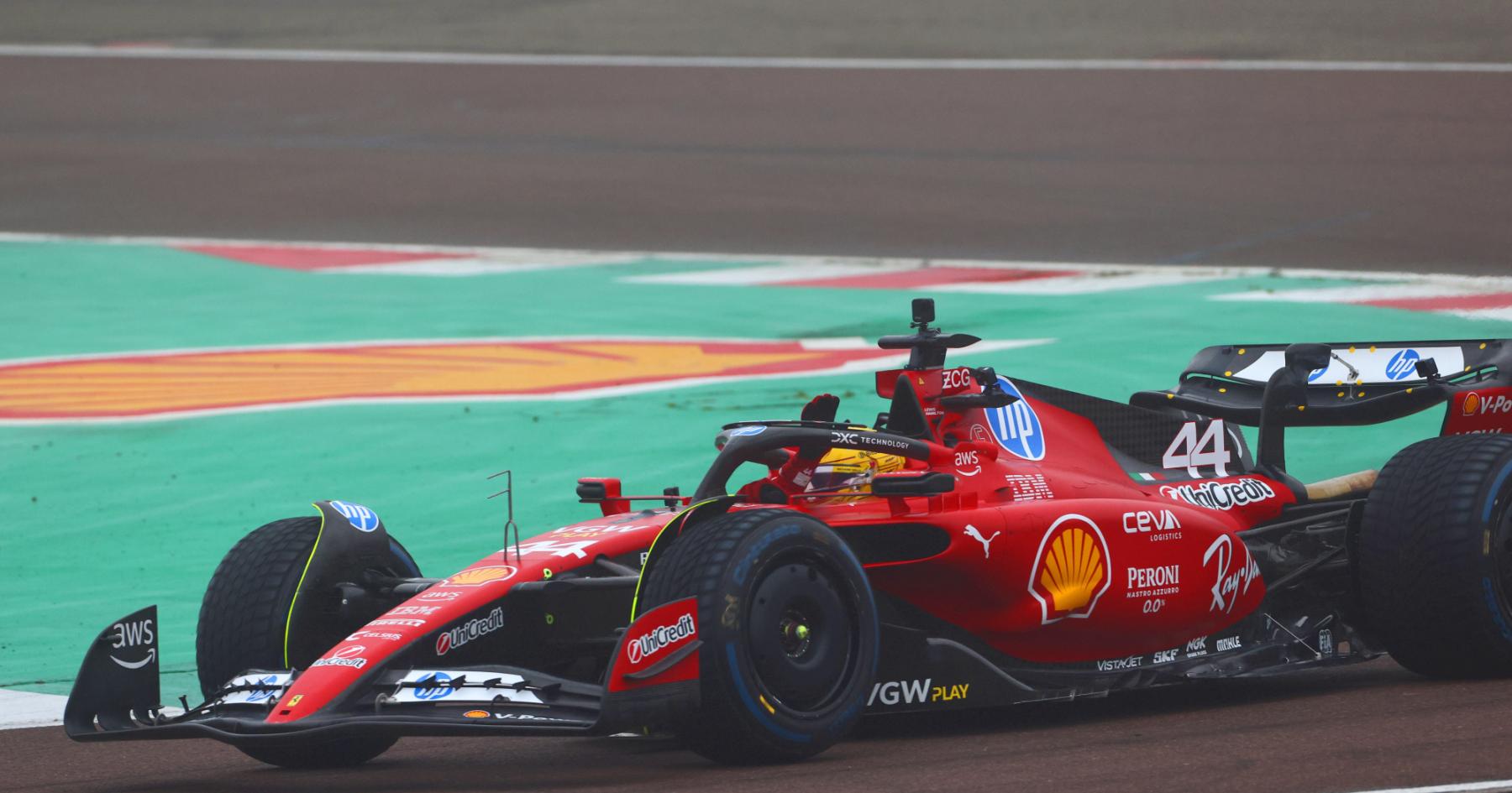 Hamilton early impact on Ferrari declared 'massive' | RacingNews365