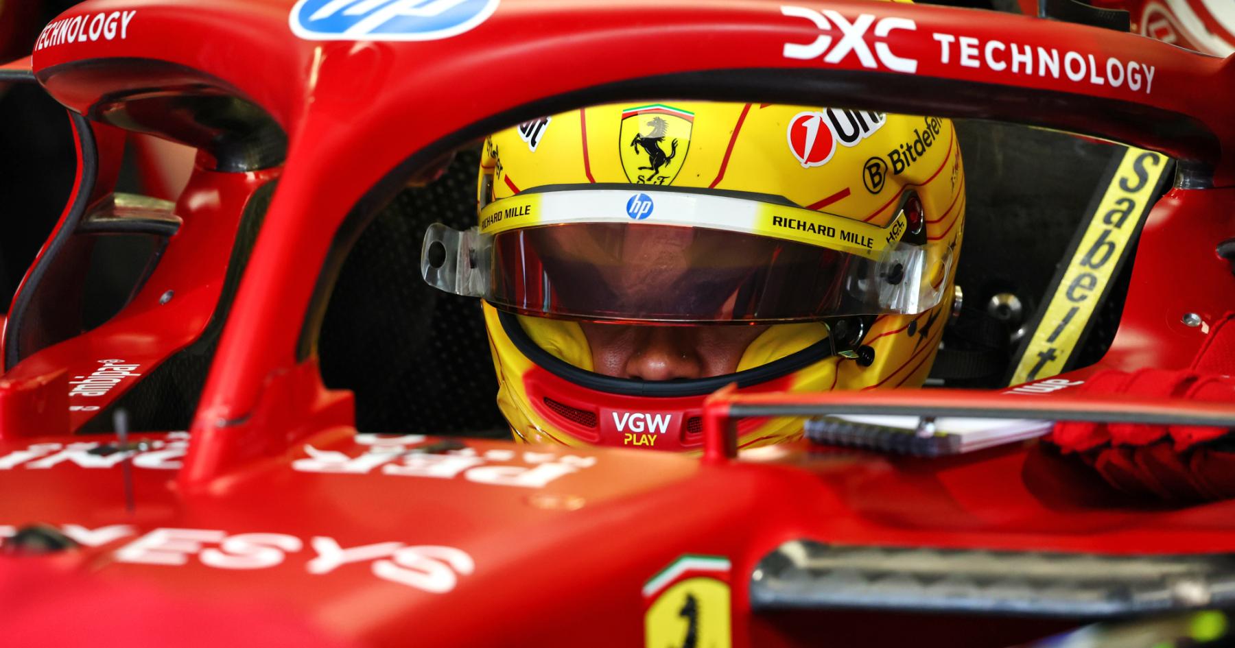 Revealed: F1 'nerd' exposes eye-catching Hamilton Ferrari change ...