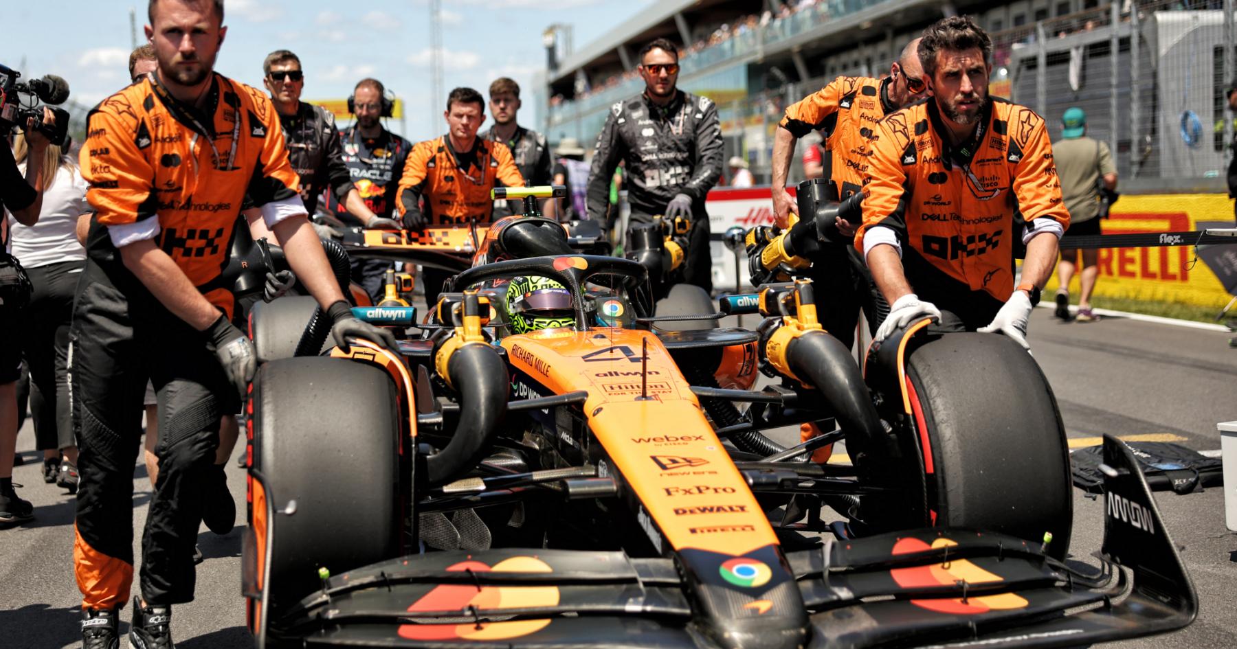 Coronel laakt stewards na tijdstraf Norris: "Zonde van de tijd!" | RacingNews365