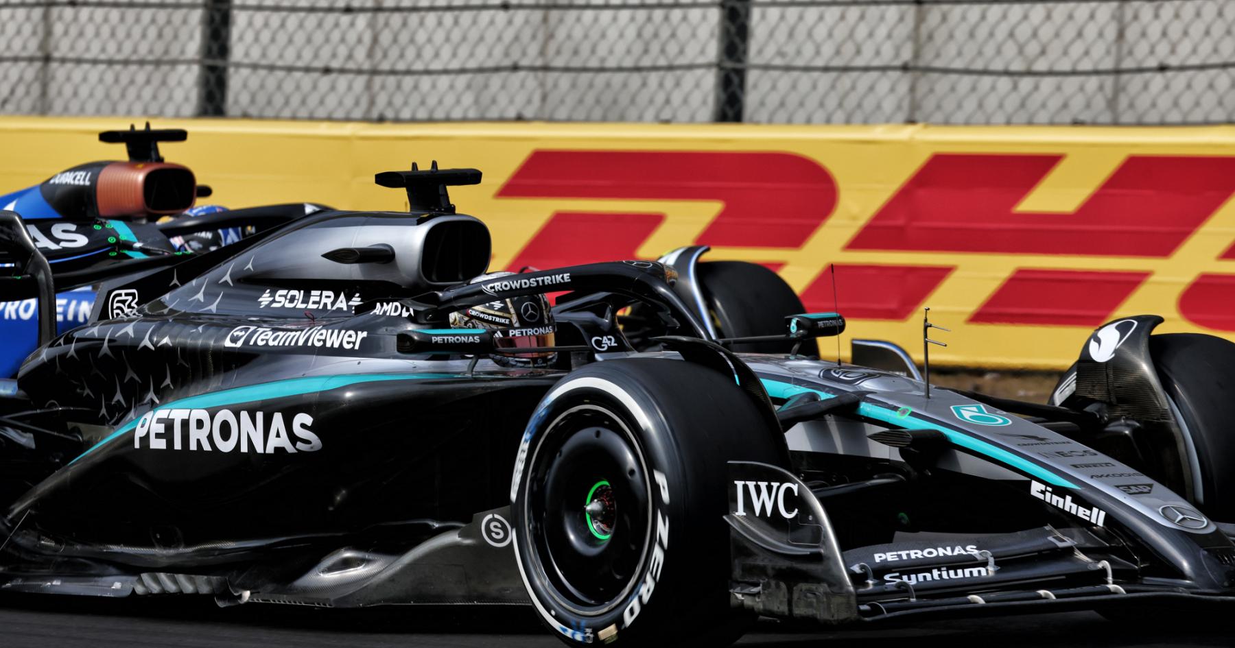 Wolff reageert op uitspraken Russell over dominantie McLaren ...