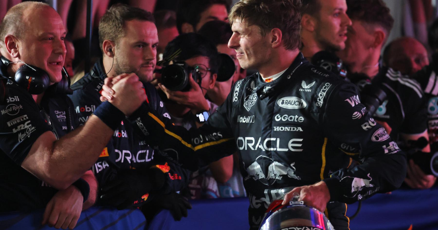 Verstappen reageert op uitspraken Red Bull-teambaas: "Hij is te aardig!" | RacingNews365