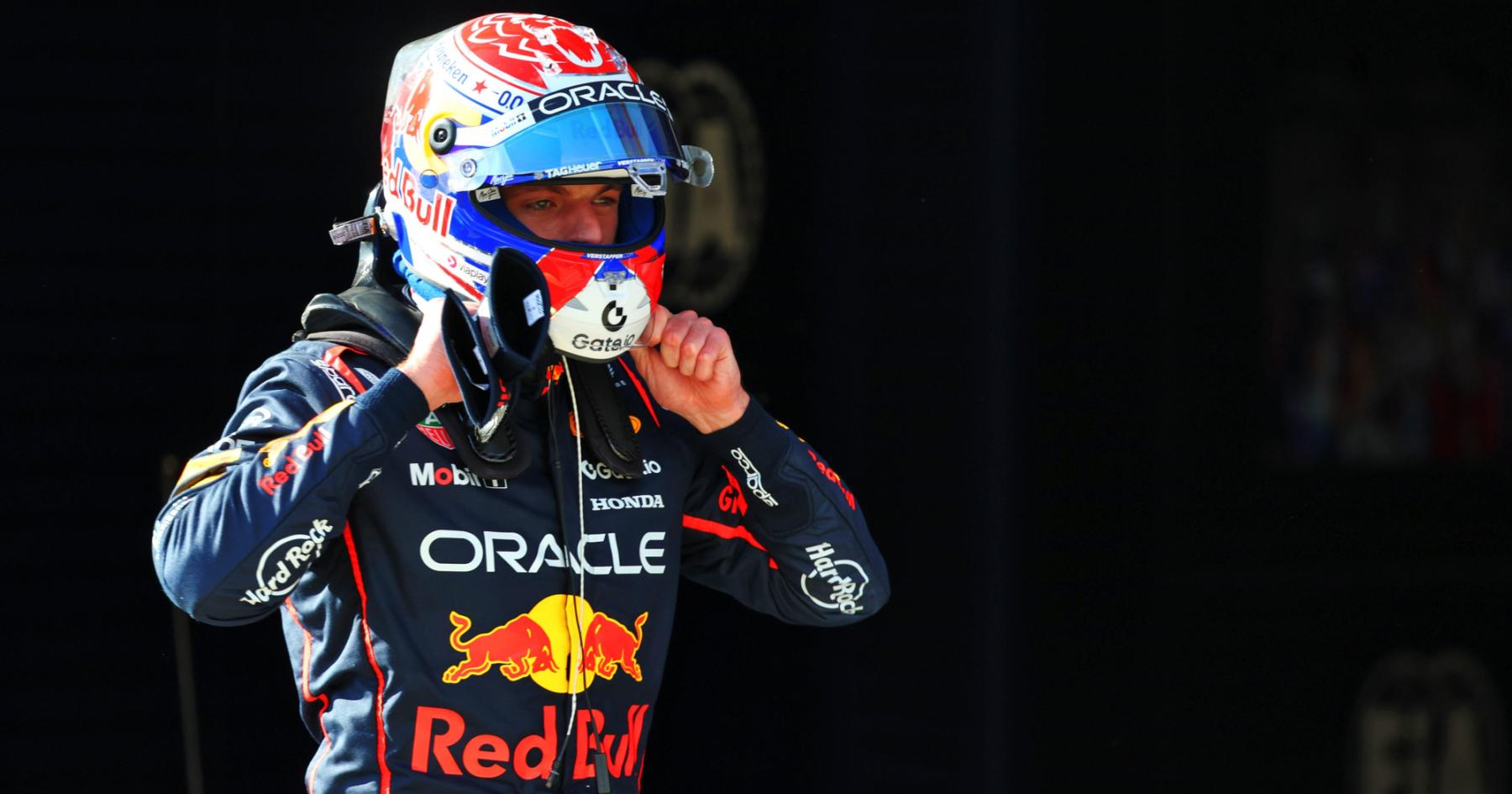 Alonso houdt vertrouwen in Verstappen: "Dat kán je niet doen" | RacingNews365