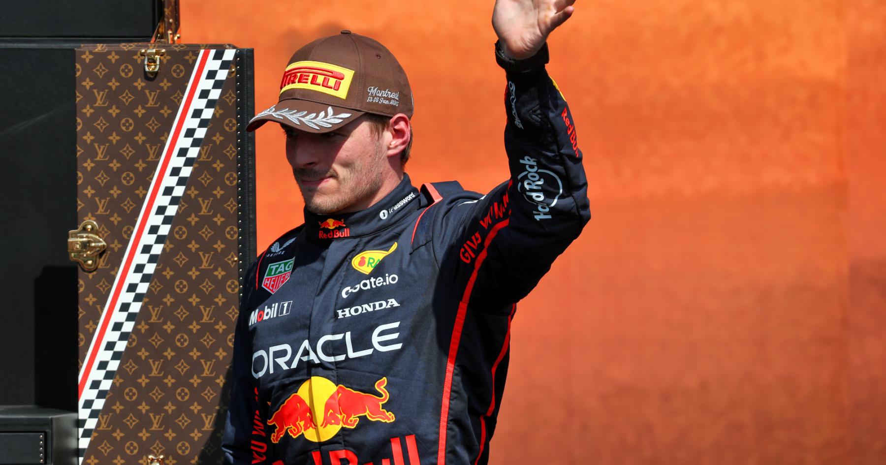 Verstappen heeft 'simpele' opdracht voor Red Bull | RacingNews365