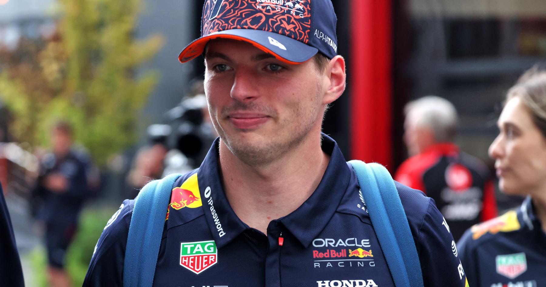 Verstappen deelt complimenten uit aan gloednieuwe Red Bull-teambaas | RacingNews365