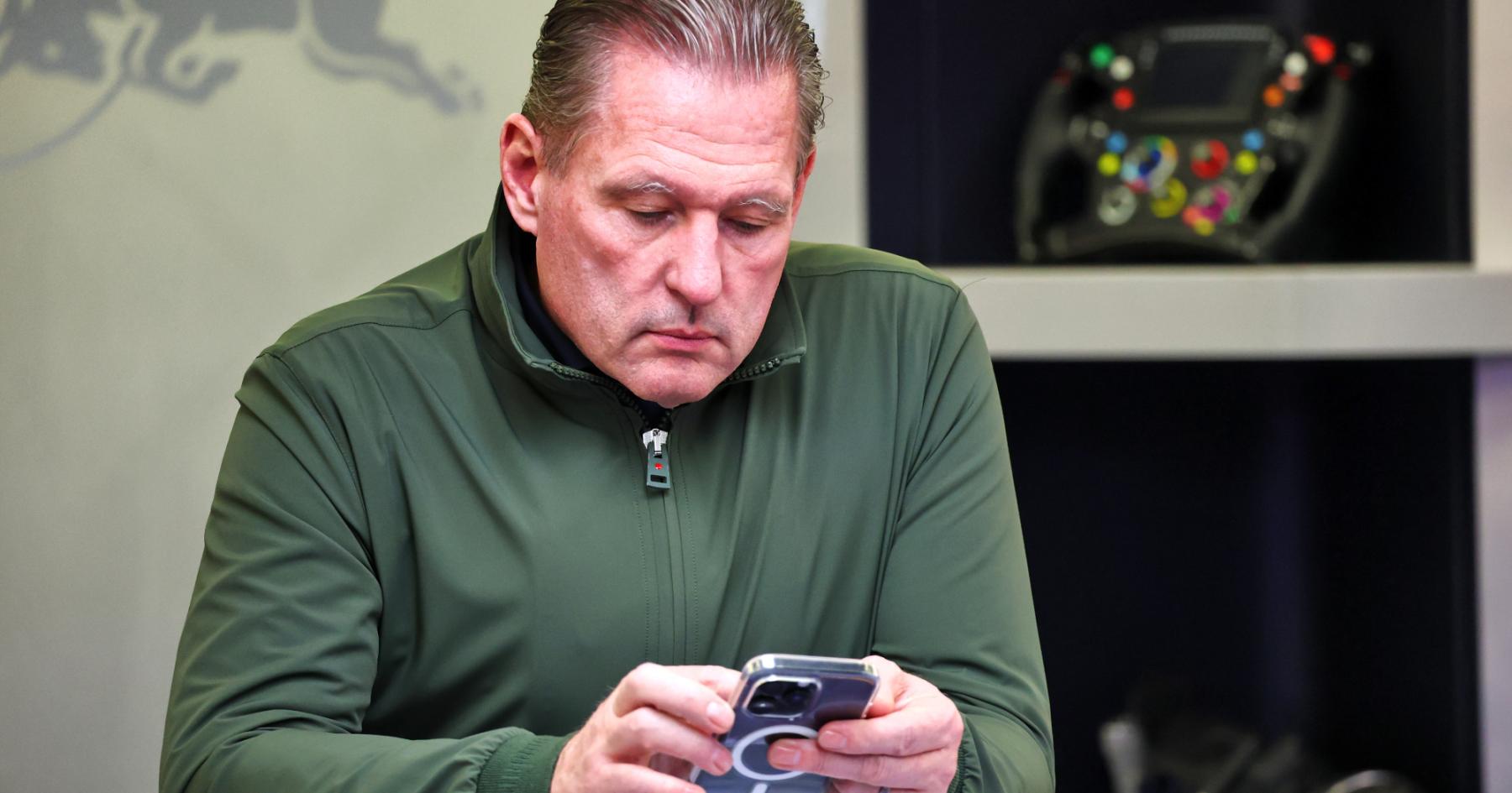 Jos Verstappen reageert krachtig op opmerkelijke Max-voorspelling van Brown | RacingNews365