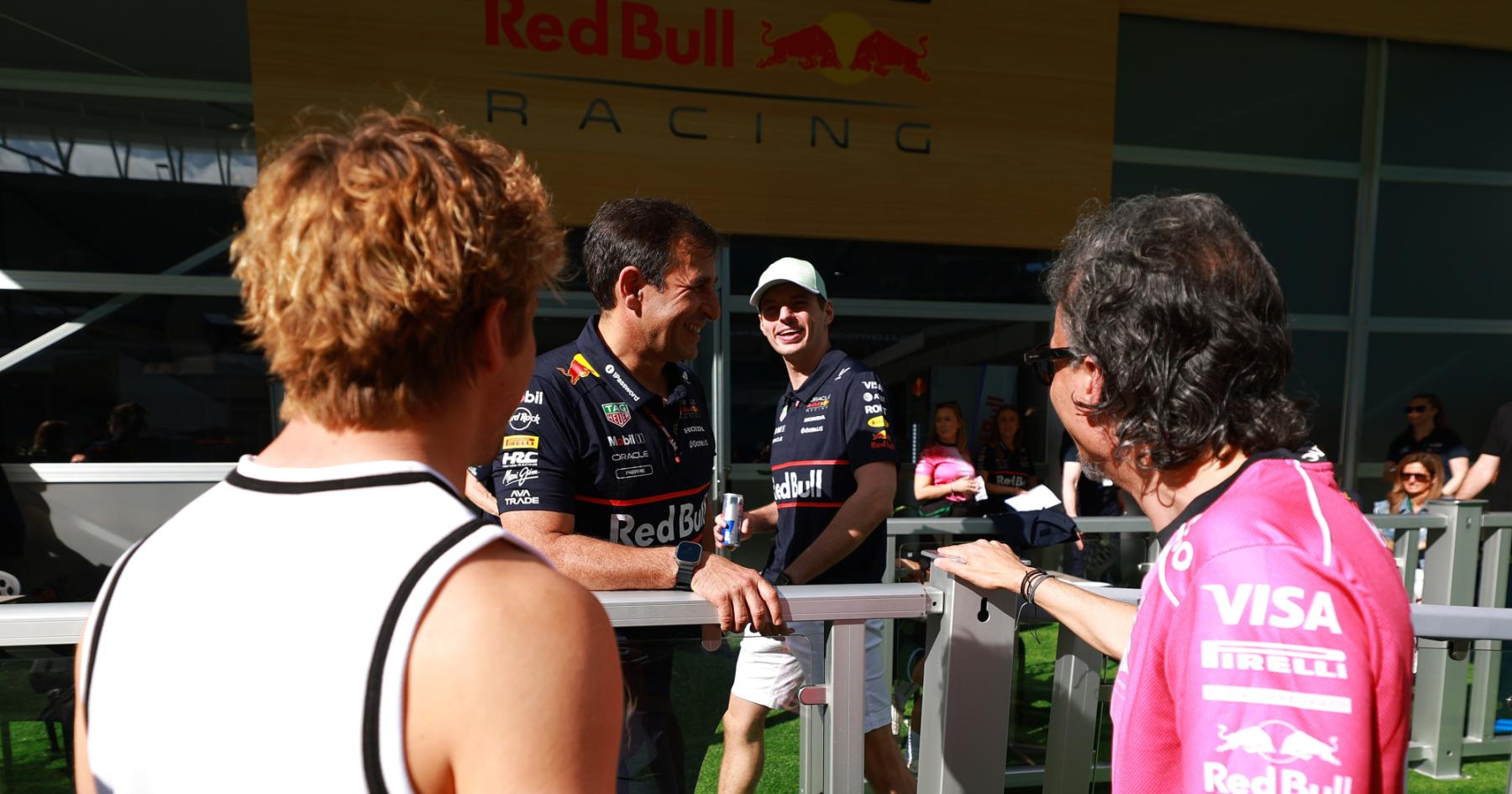 Hoe Verstappen en Mekies elkaar eerder precies misliepen | RacingNews365