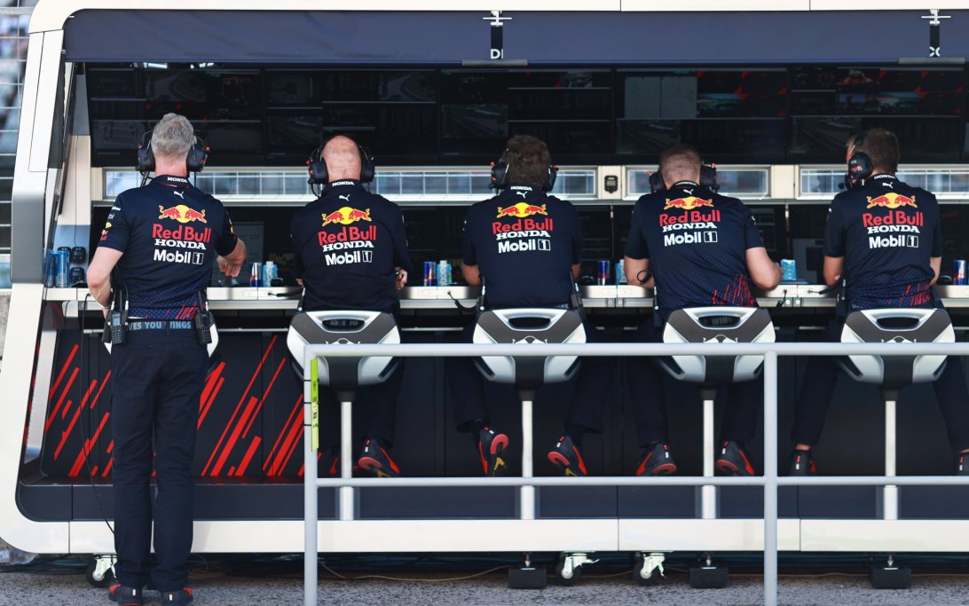 Video: Take a tour of Red Bull's new pit wall | RacingNews365