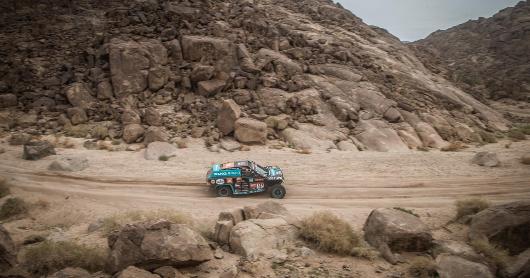 Video: Topnavigator Tom wijst topcoureur Tim de goede kant op ...