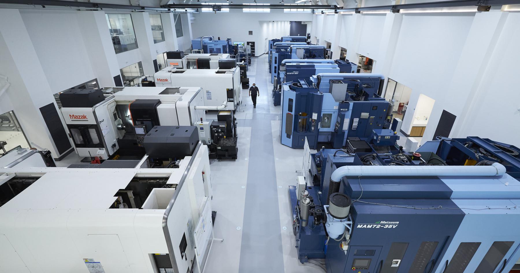 Video: Drone Tour of the Mercedes F1 Factory | RacingNews365