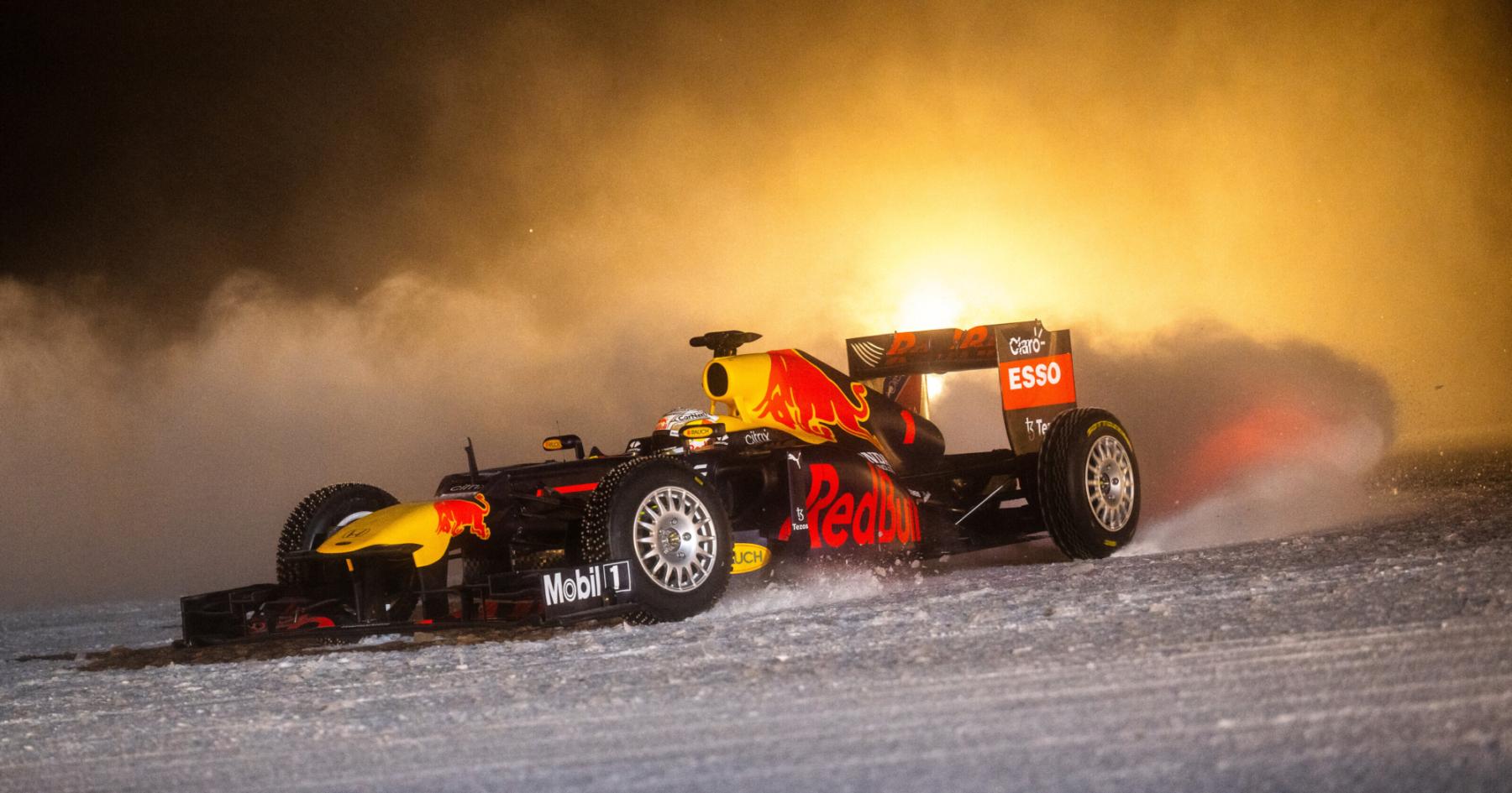 Video: Verstappen takes to the ice for a spectacular F1 demo ...
