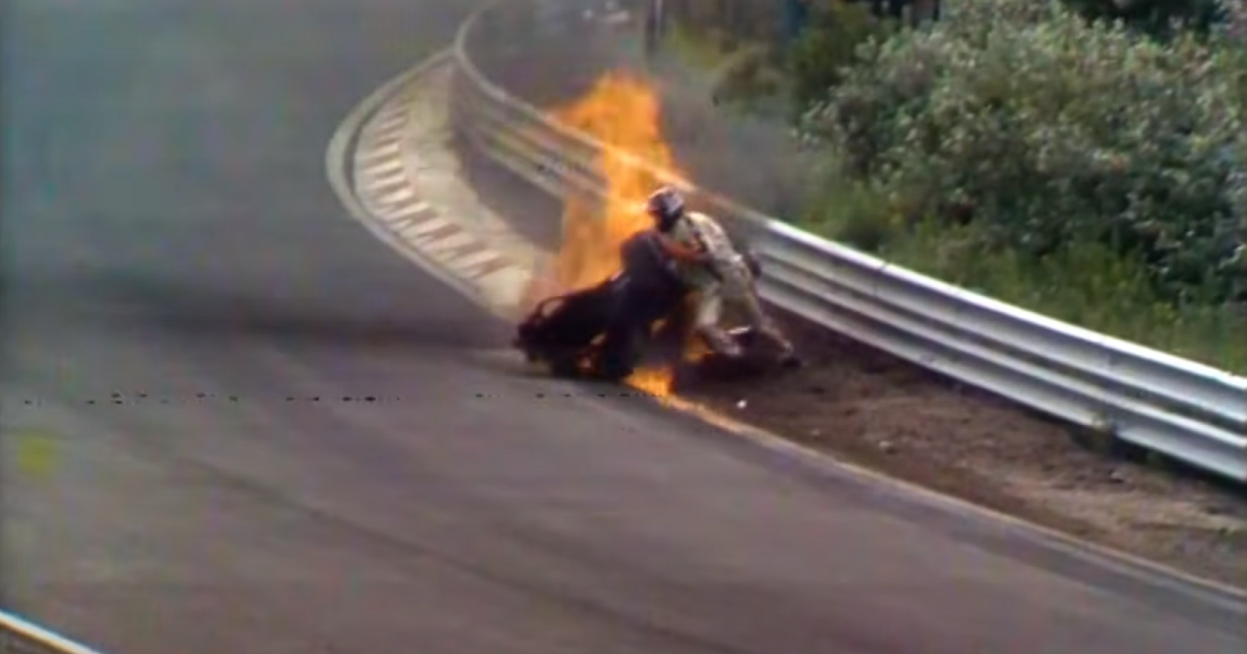 A lone hero in the flames who helped change F1 | RacingNews365