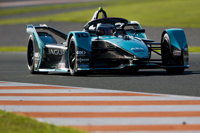 Five reasons why you should watch Formula E | RacingNews365