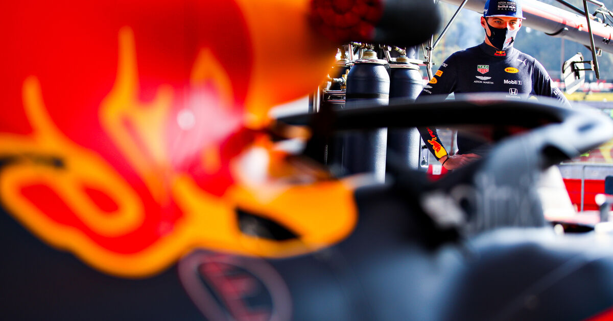 Red Bull verving motoronderdelen Verstappen na problemen | RacingNews365