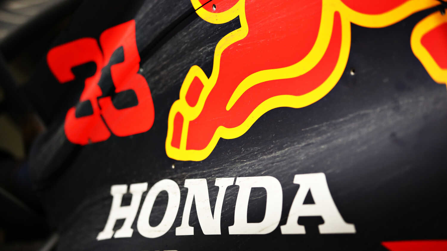 Why Verstappen drives with the number 33 | RacingNews365