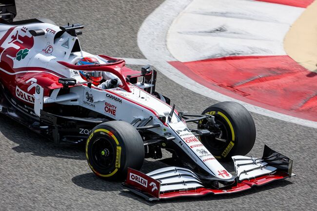 Raikkonen and the Formula 1 drivers who have raced in most F1 seasons ...