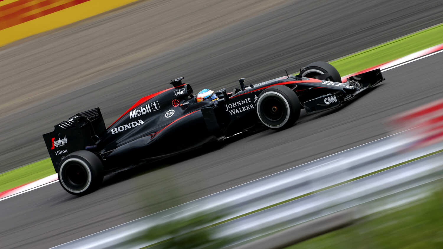 Briatore: "GP2-engine uitspraken van Alonso waren fout" | RacingNews365