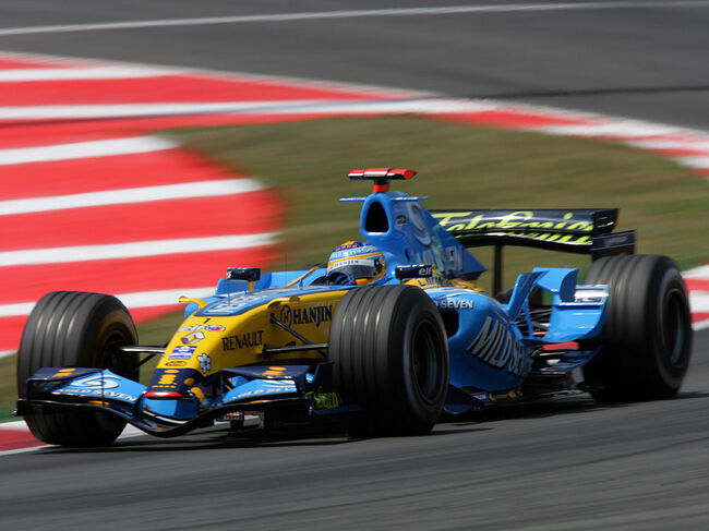 De mooiste F1-auto's aller tijden: Renault R26 | RacingNews365