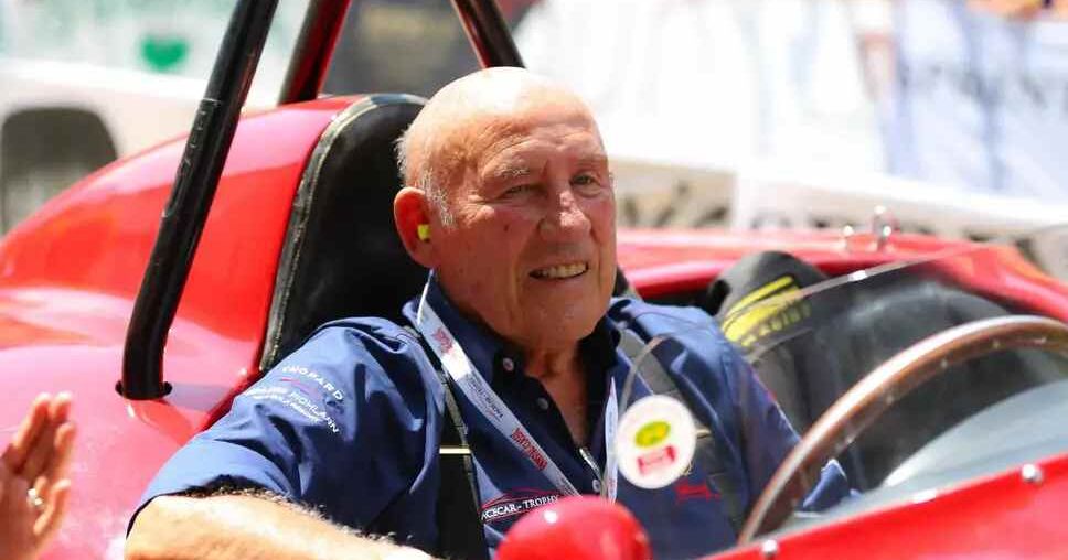 Formule 1-wereld in rouw vanwege de dood van Stirling Moss | RacingNews365